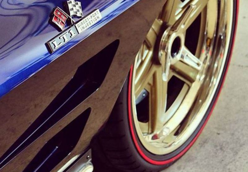 Vintage Red Line Walls - TireStickers New Zealand